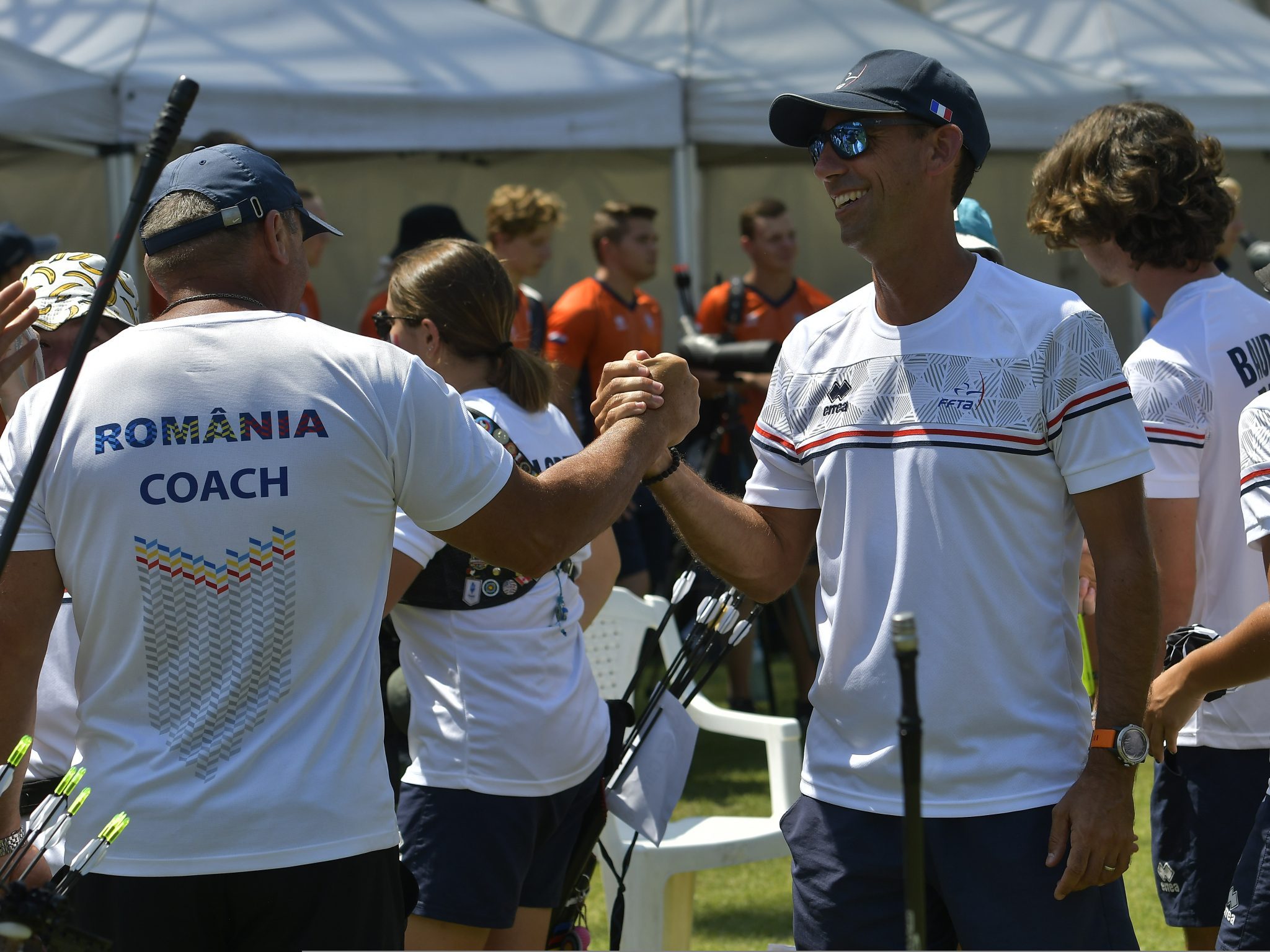 Demonstrație de tir cu arcul la Tia Mare - Federația Română de Tir cu Arcul